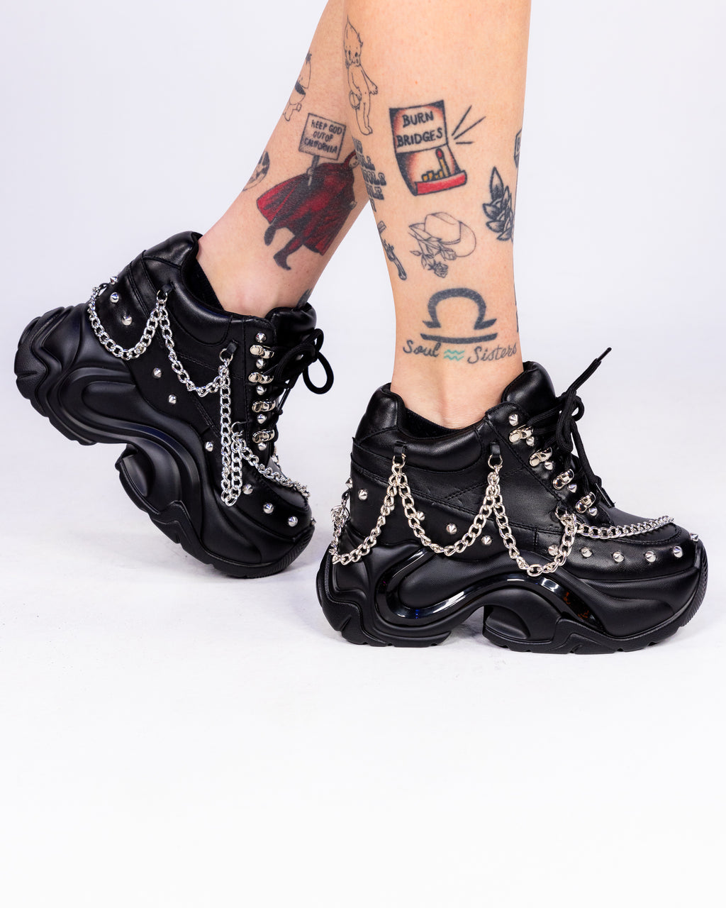 Black Jupiter Women's Chain Wedge Sneakers – Rave Wonderland