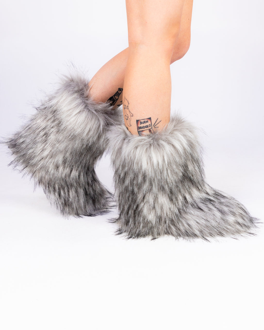 Women's Gray Boots With The Fur – Rave Wonderland