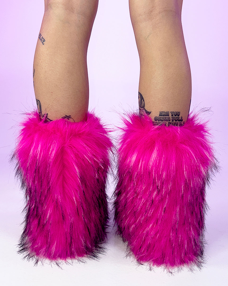 Pink Boots With The Fur – Rave Wonderland